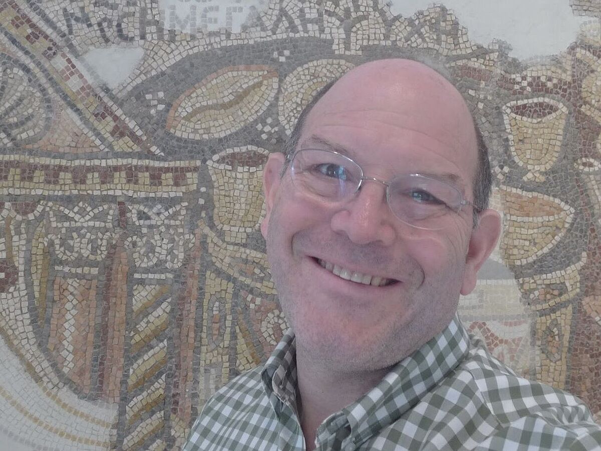 AUSFALL: Jews and Samaritans in Late Antiquity: Archaeological and ...